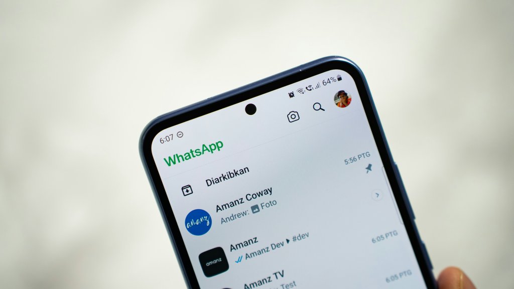 WhatsApp Web Login Not Working? Here’s How To Fix It